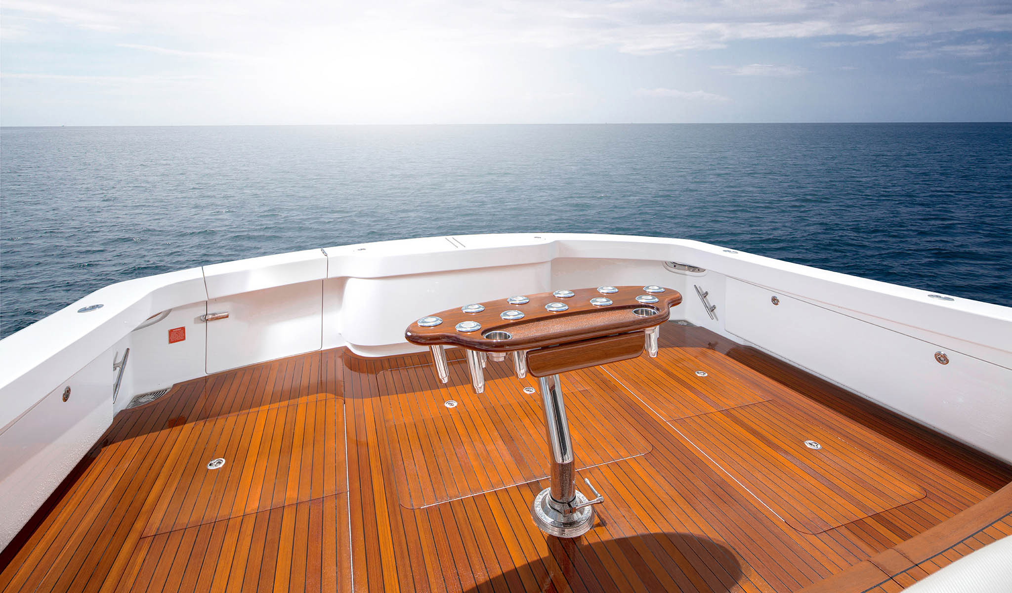Discover the Viking 58 Convertible | Top features & tournament ...