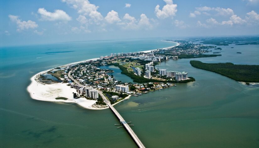 Fort Myers Visitor's Guide: Attractions, Dining, and More - Galati Yachts