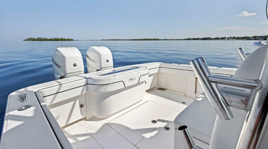 2021 Valhalla V-33: Where performance meets luxury on the water ...