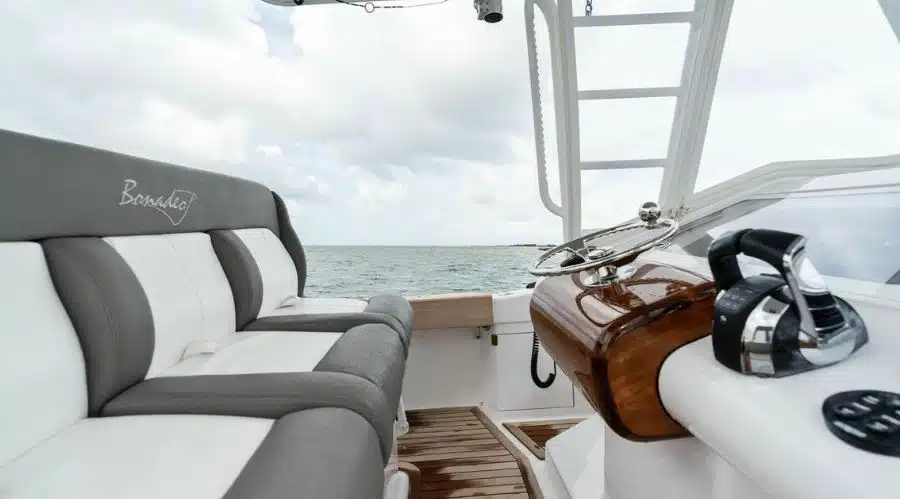 Turn Heads with the Sleek & Stylish 2016 37 Bonadeo Center Console ...